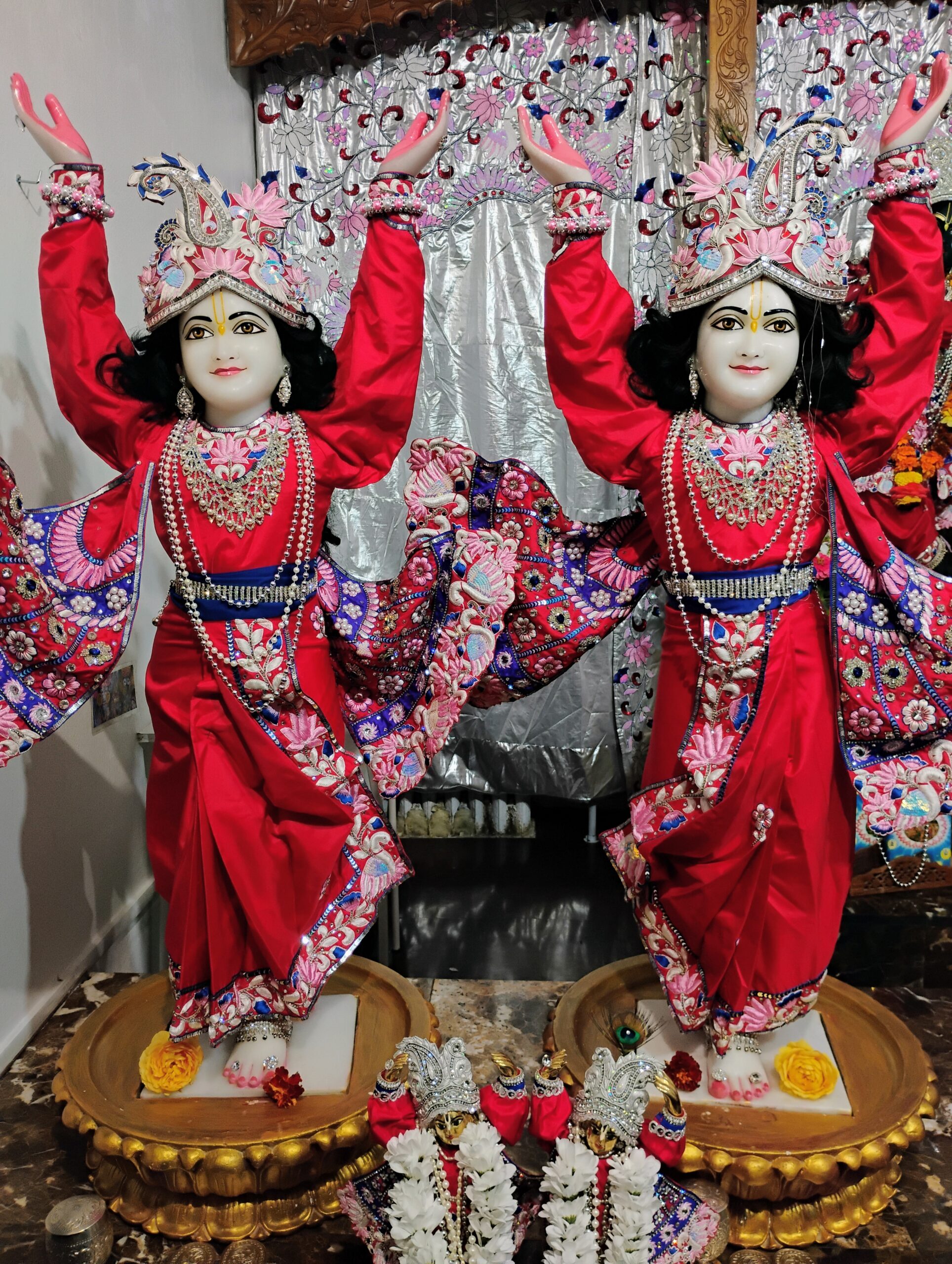 | Official Website of ISKCON Paris